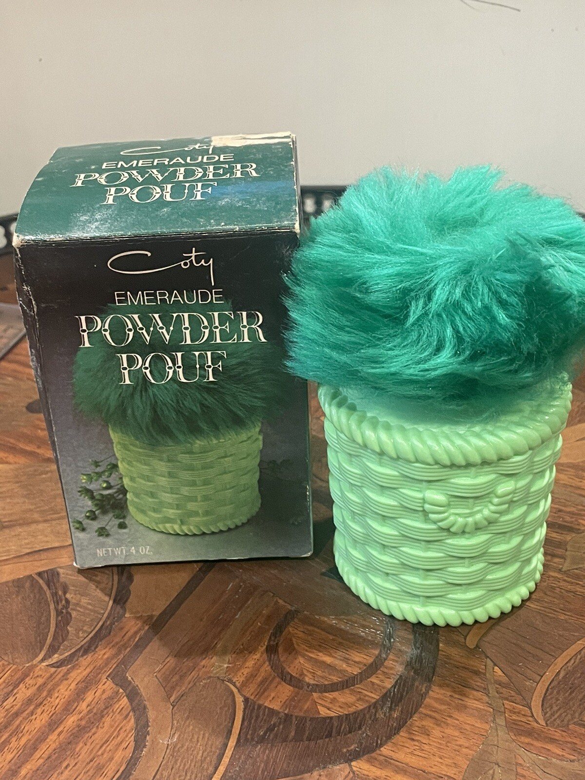 Vintage Emeraude Powder Pouf by Coty 4 oz Full MIB | eBay