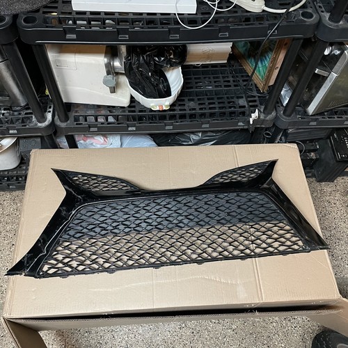 2018-2022 Toyota Camry TRD & XSE Front Lower Grille OEM 5310206550 | eBay