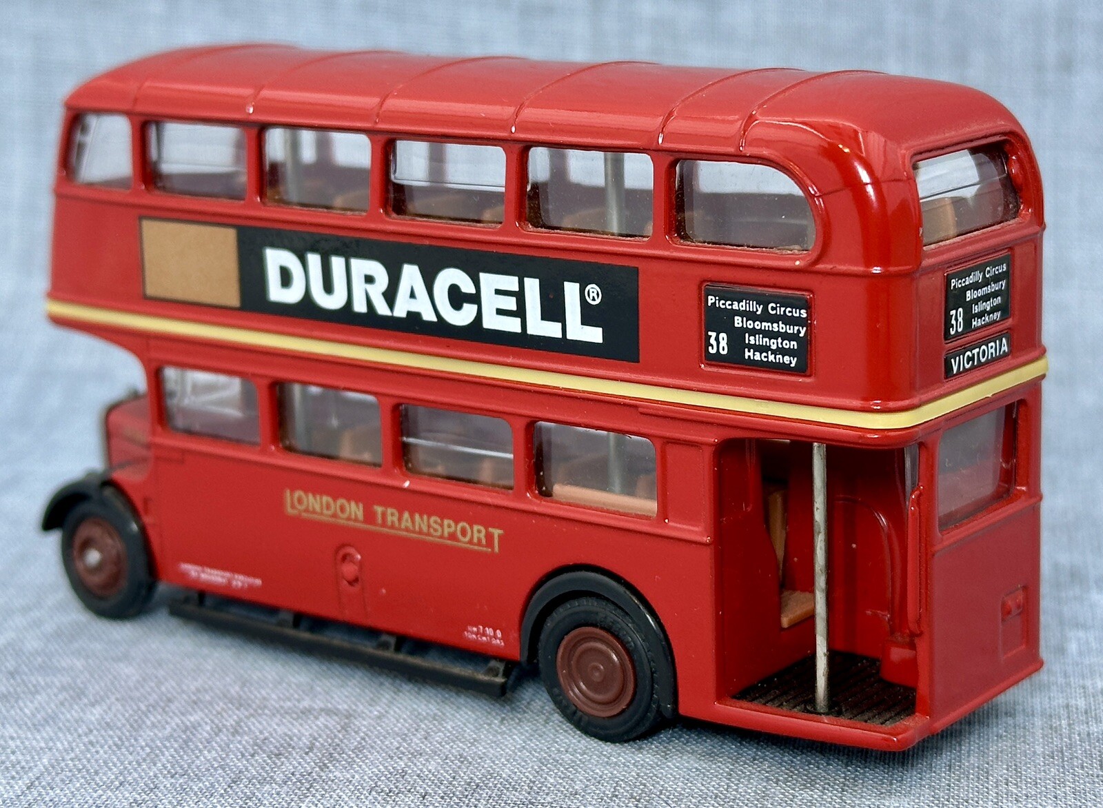 LONDON TRANSPORT DOUBLE DECKER BUS EFE 10101 AEC REGENT - DURACELL 00 ...