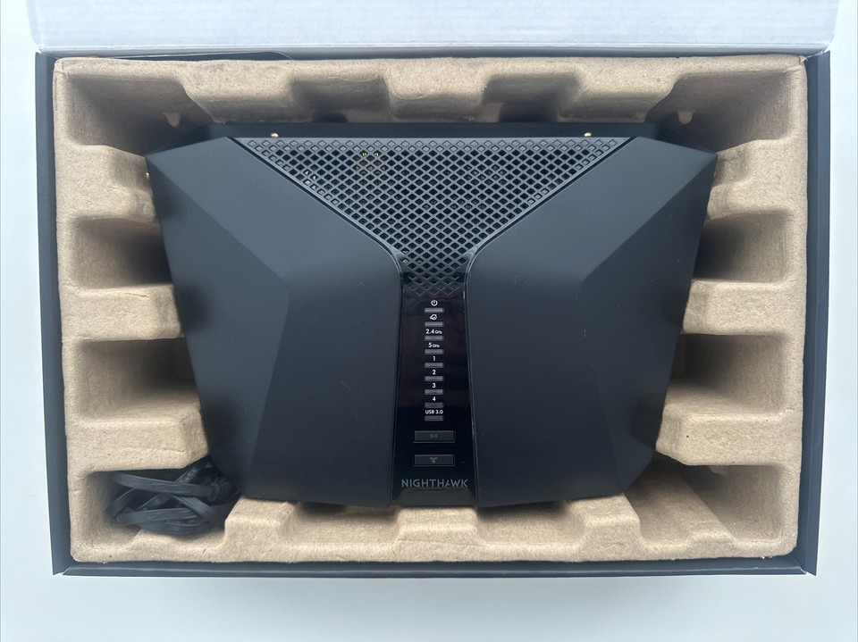 NETGEAR Nighthawk AX6 6-Stream AX4300 Wi-Fi Router RAX45-100NAS ...