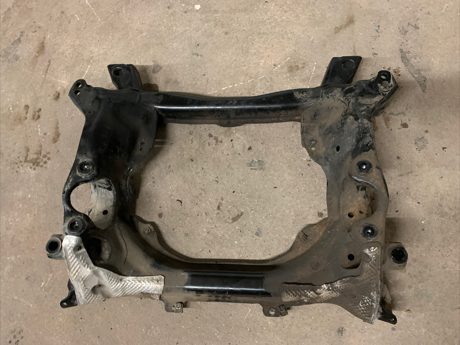 08-18 Mercedes W204 C300 E350 4Matic AWD Front Subframe Engine ...