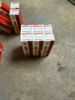 Vintage Motorcraft Spark Plugs AR52 ( Set Of 6 Plugs) | eBay