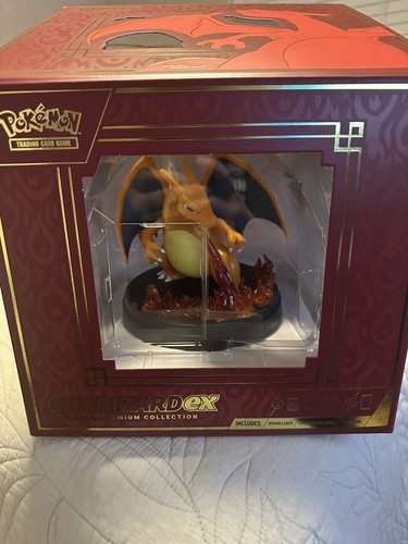 Pokemon TCG Charizard ex Super Premium Collection - New STATUE ONLY ...