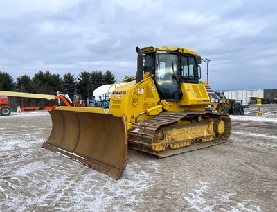 Crawler Dozers & Loaders - Dozer Cab