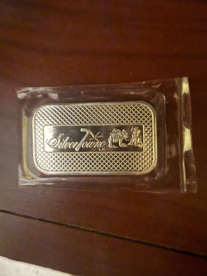 Vintage Silvertowne 1 oz .999 Fine Silver Bar, 1 Troy ounce Bullion ...