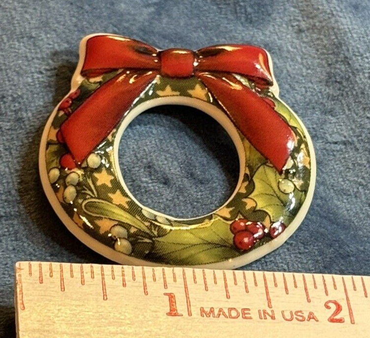 Spode Christmas Wreath Cheer Pin Brooch Red Bow Handcrafted | eBay