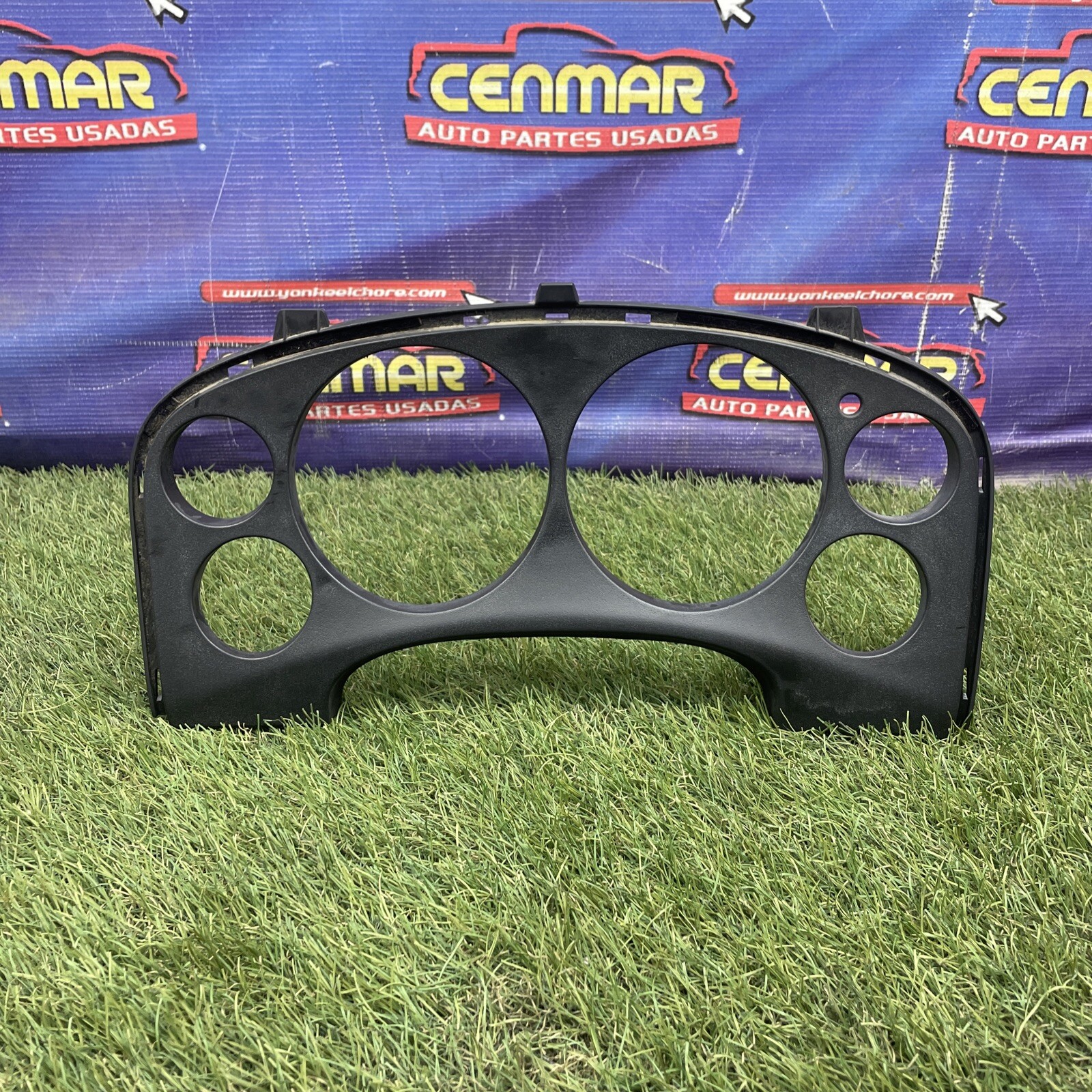 25804699 07 to 14 Suburban Tahoe Instrument Cluster Panel Bezel Trim ...