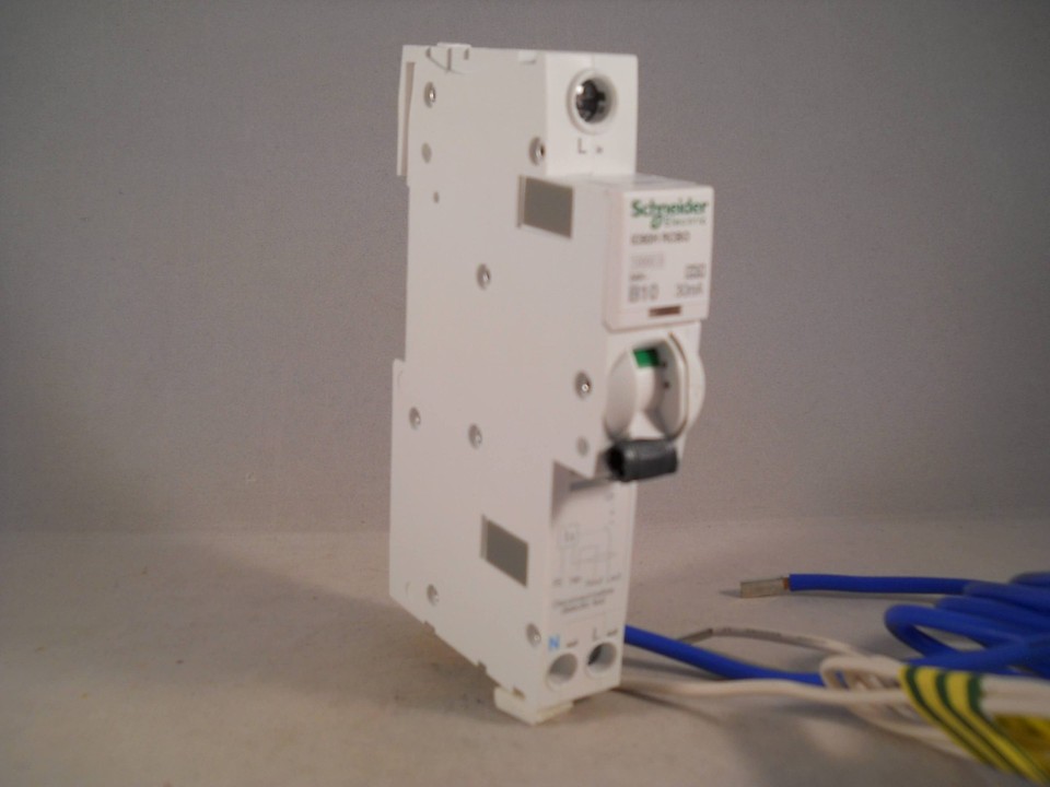 Schneider RCBO 10 Amp 30mA Type B 10A Acti9 iC60H Merlin Gerin A9D31810 ...