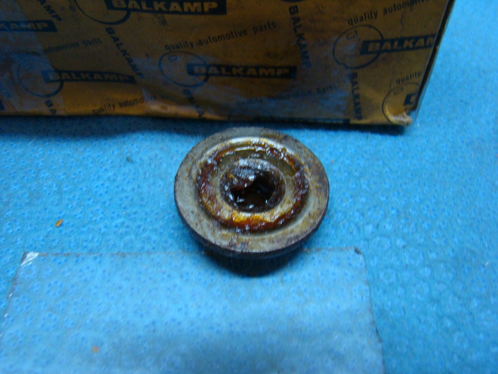 1947 - 1963 Chevrolet 235 Valve Spring Cap HAT 1 ea Intake or Exhaust ...