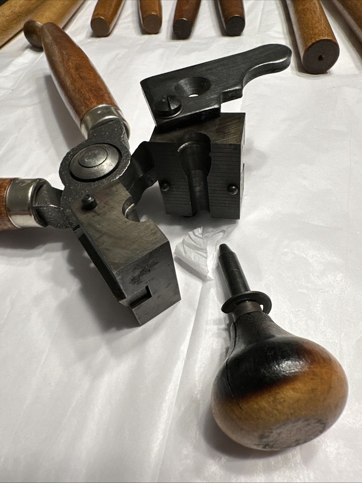 Lyman 452374 Single Cavity Hollow Point Mold W/ Handles | eBay