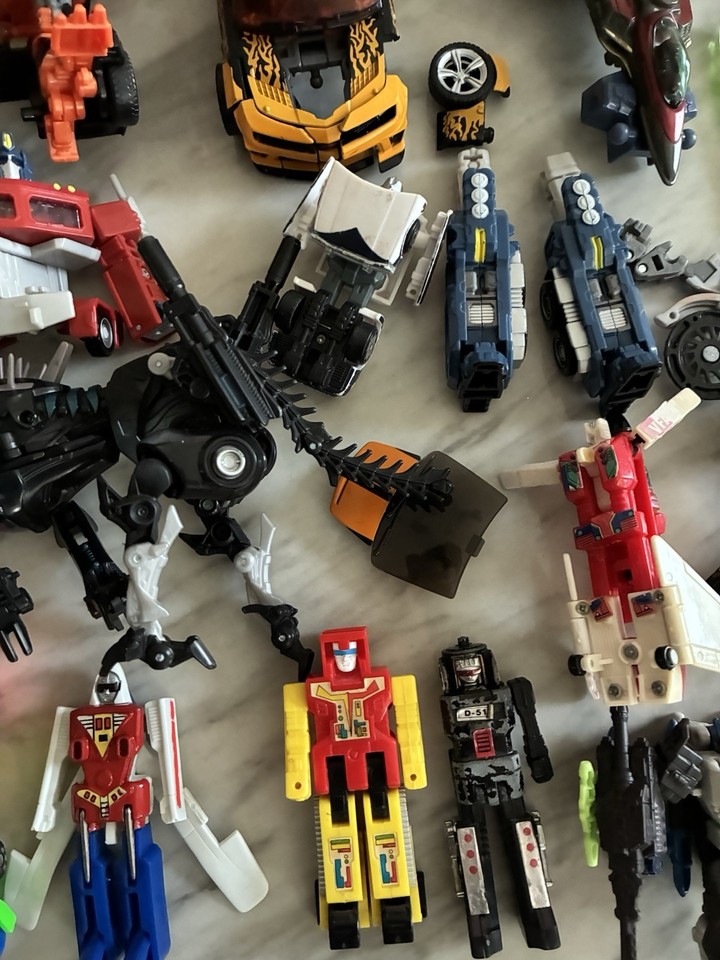 HUGE Transformers Parts Lot G1 Gobots Optimus Prime Mudflap Thrust ...
