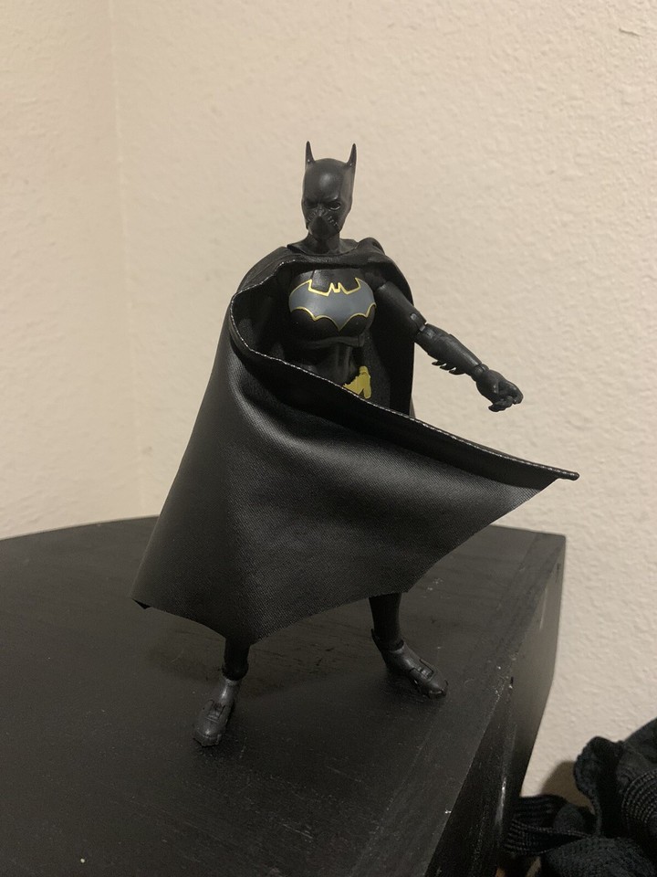 Custom Batman Batgirl CASSANDRA CAIN Leather Wired Cape Mcfarlane NOT ...