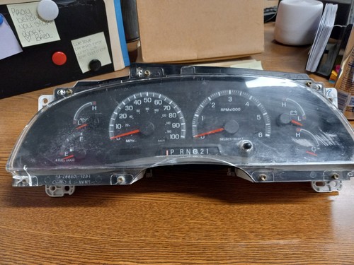 🏅 1999 - 2002 Ford E150 E250 E350 E450 Speedometer Instrument Cluster ...