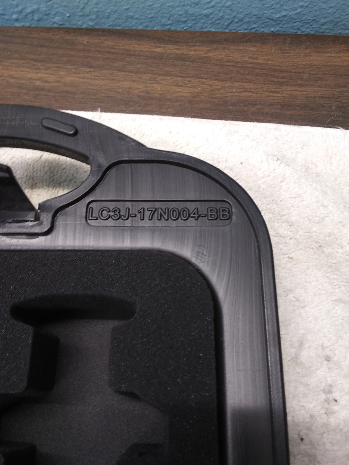 Ford Gooseneck Hitch Kit Dc9bc Ball Hooks Case Lc3j-19f503-bb for sale ...