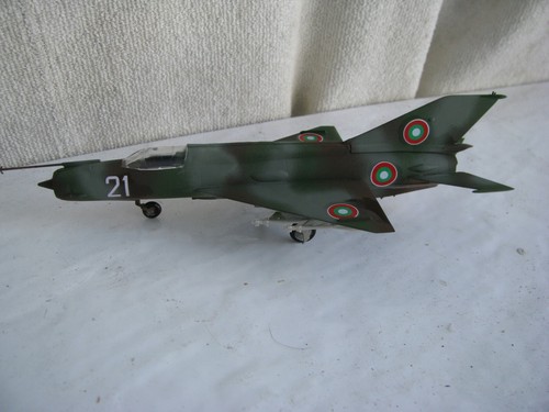 model airplane- 1/72- Mig 21-Bulgarian Air Force | eBay