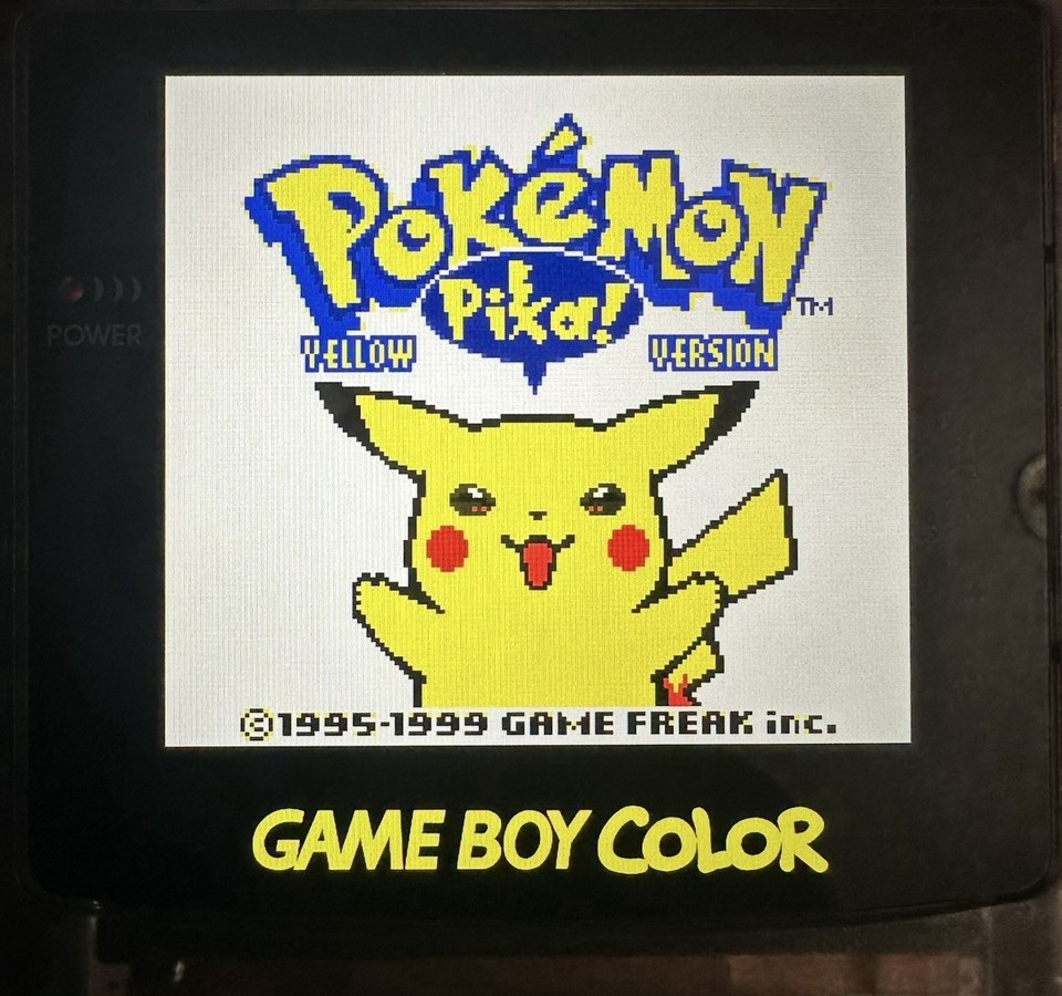 Pokemon: Yellow Version (Nintendo Game Boy Color - GBC) TESTED & SAVES ...