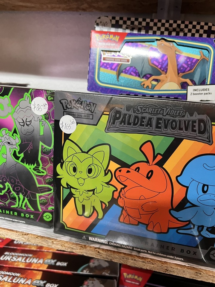 POKÉMON MYSTERY BOX –GUARANTEED ETB+GRADED SLAB + SEALED PACK(S ...