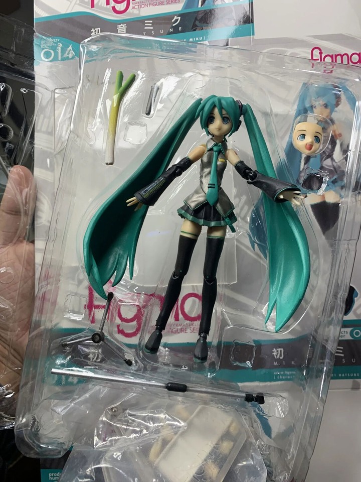 Hatsune Miku FIGMA Action Figure – Anime Collectible with Movable ...