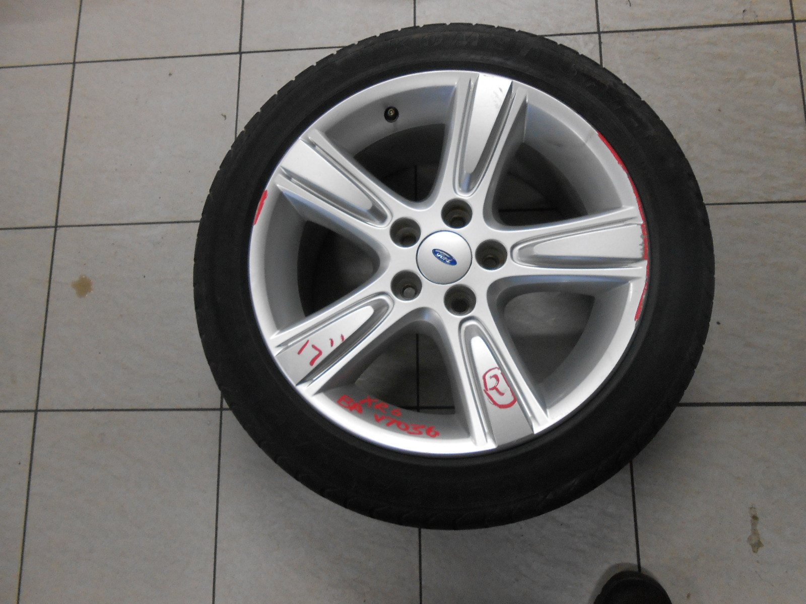2005 Ford BA Falcon XR6 17" 1 x Factory Mag Wheel ONLY-LAST 1 ONLY ...