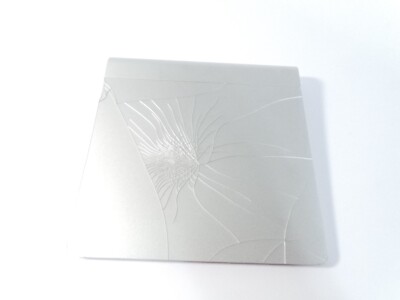 CRACKED Apple A1339 Silver 1st Generation Wireless Bluetooth Magic ...