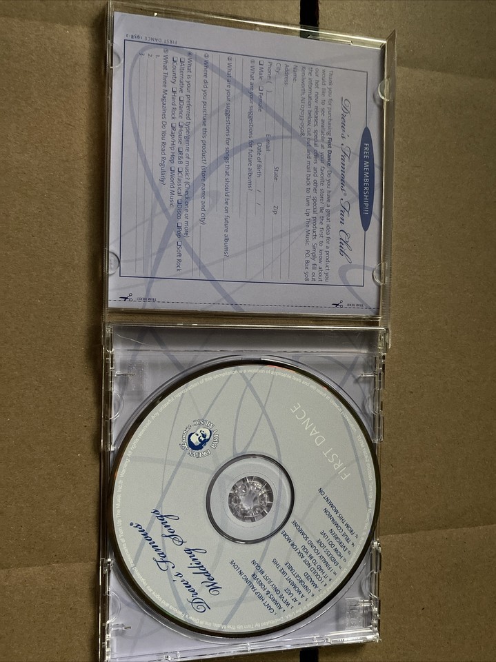 Drews Famous Wedding Songs :first Dance - Audio CD By The Hit Crew ...