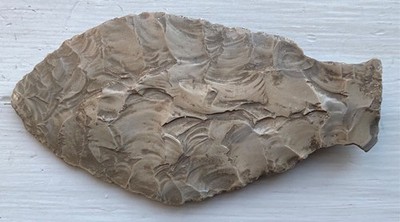 3 11/16” GRAY FLINT THIN SPADE SHAPED SPEARHEAD - Old Collection | eBay