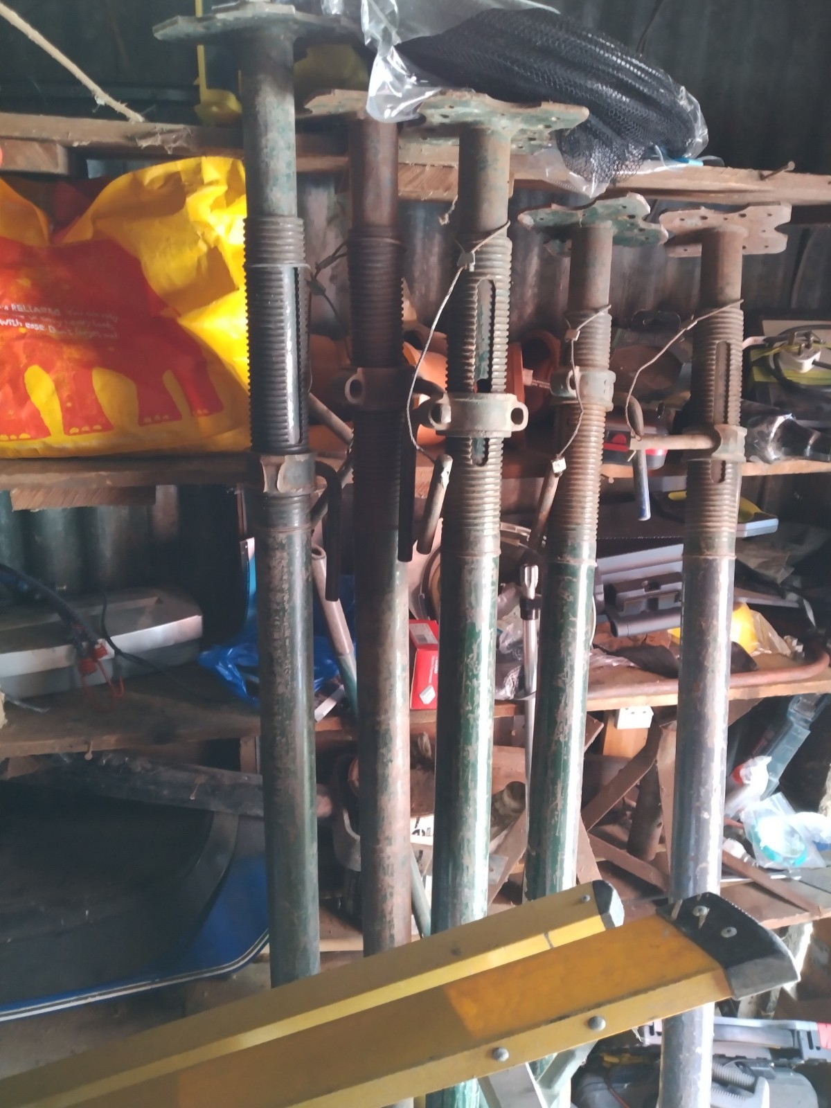 acro props 6 X Size 2 Acrow Props Heavy Duty Good Working Order£ 60 ...