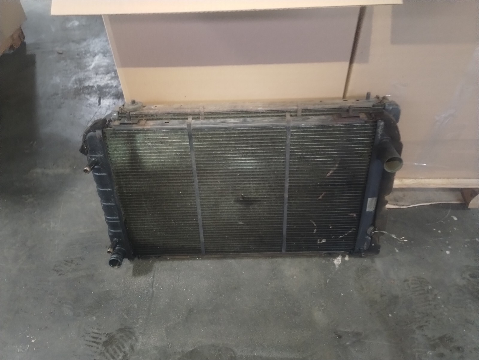 93-96 Jaguar XJS Series 3 4.0L Engine Motor Cooling Radiator CBC4830 ...