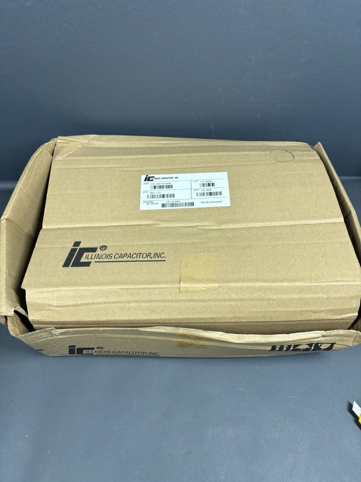 (500 Pcs) Illinois Capacitor TTA electrolytic capacitor axial lead 160V ...
