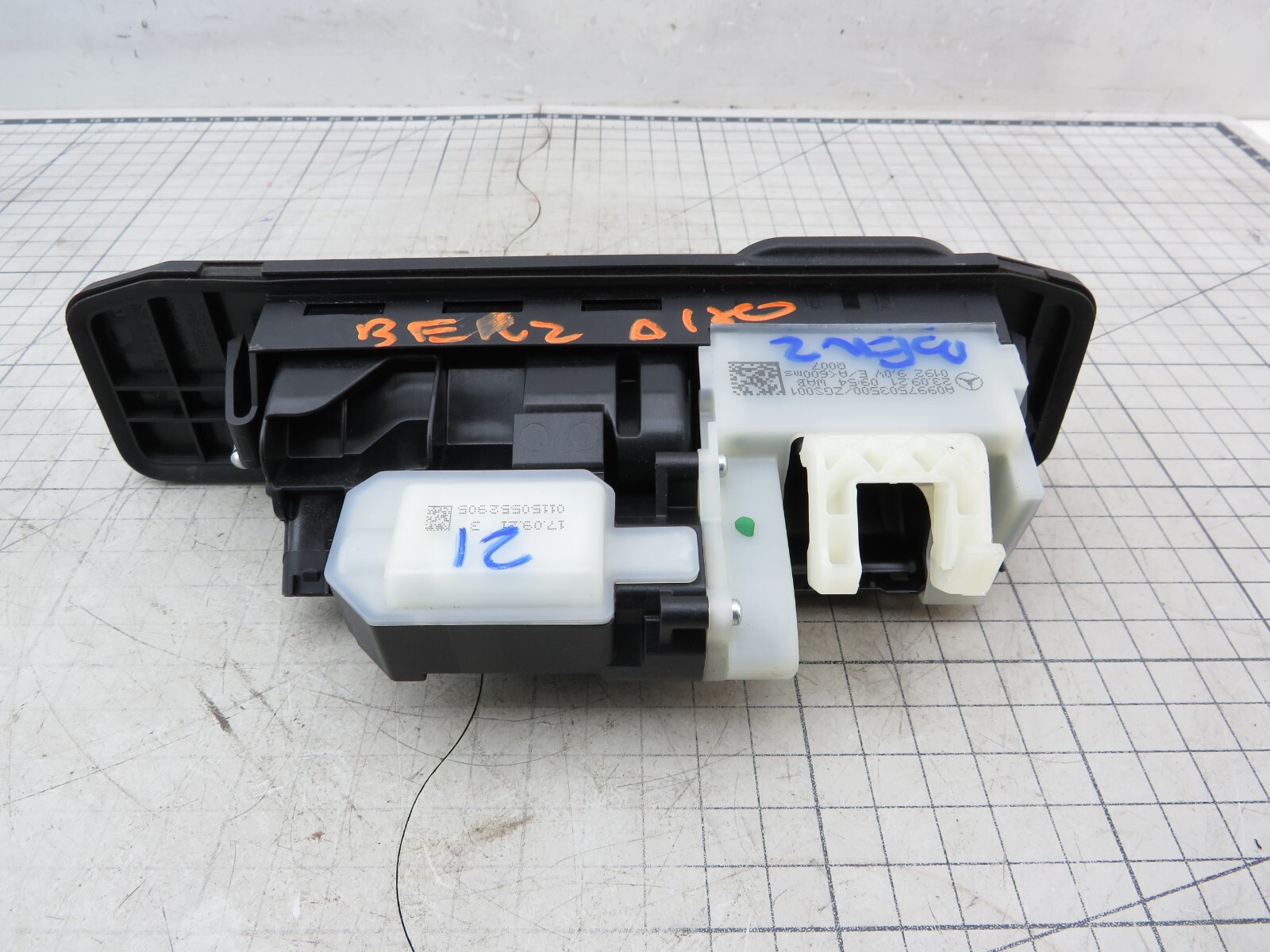 2021 MERCEDES A CLASS V177 W177 REAR TAILGATE BOOT HANDLE 0997503500 ...