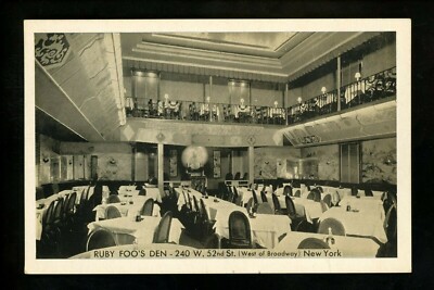 New York NY postcard New York City Ruby Foo's Den Restaurant interior ...