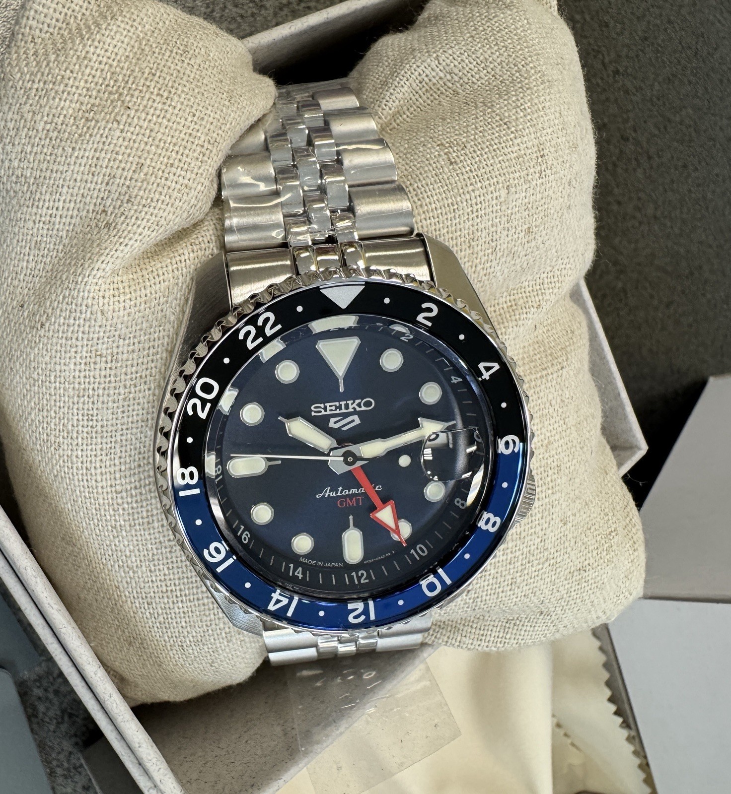 Seiko 5 Sports SKX Series Automatic GMT Blue Dial Watch SSK003 New ...