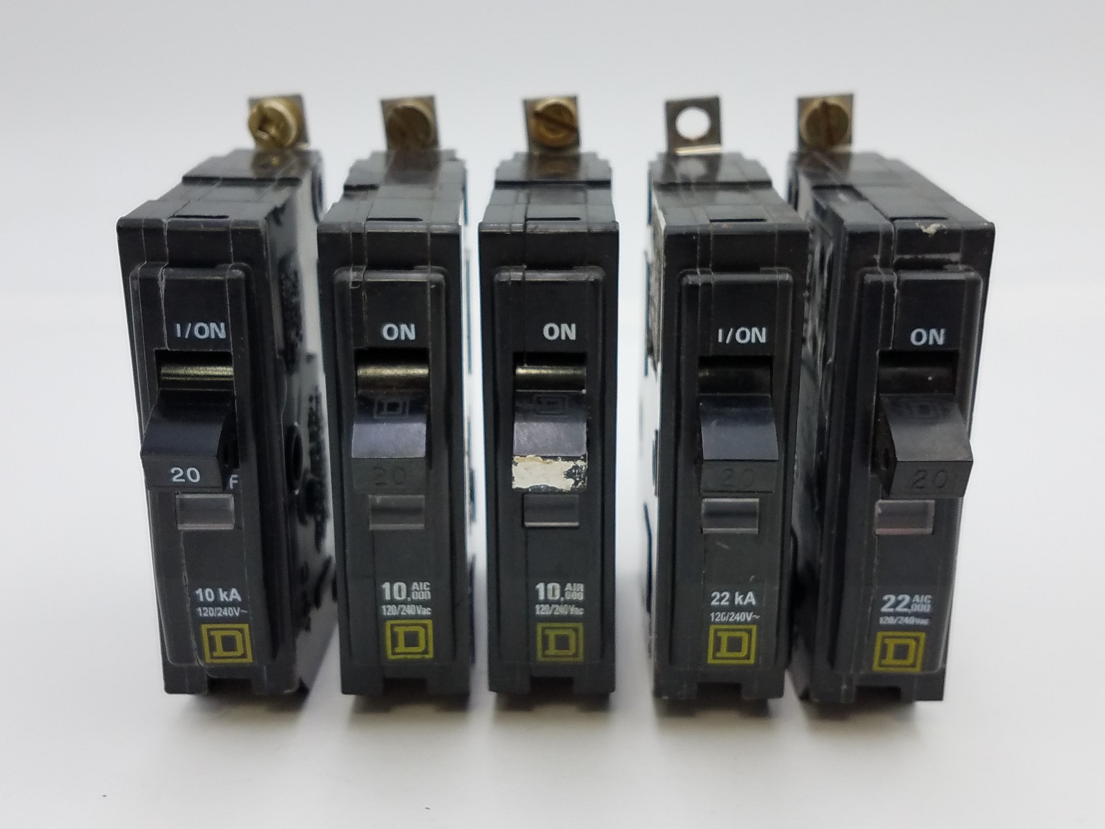 Square D QOB120 Circuit Breaker 20A 1P 120/240V QOB QOB-120 20 Amp 1 ...