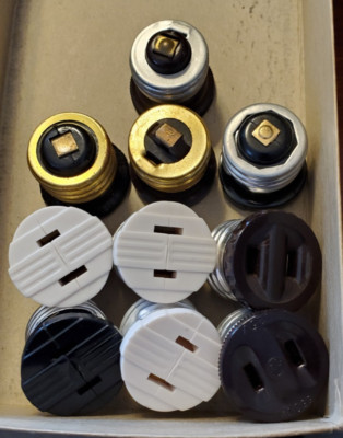 VINTAGE Plug Light Bulb to Outlet Socket Adapter Convert Light 10 ...