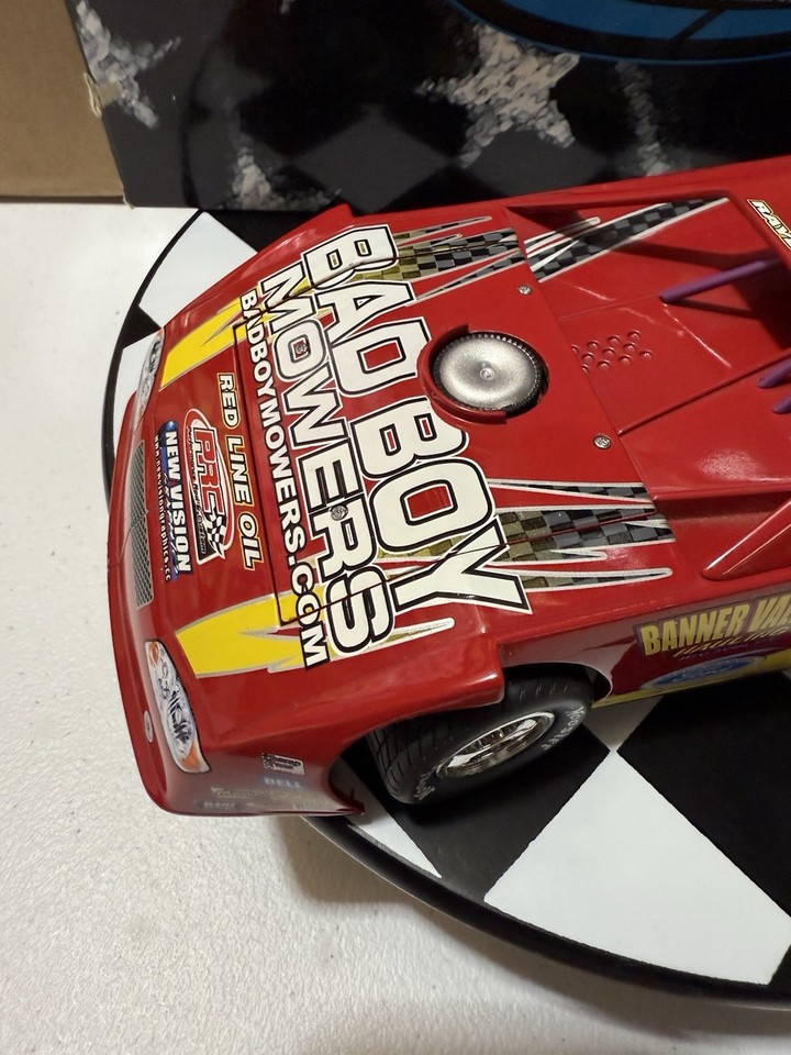 RARE* MARK MARTIN #01 BAD BOY MOWERS ADC LATE MODEL DIRT CAR 2007 1/24 ...