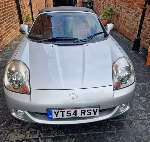 Toyota MR2 Mk 3 Roadster 1. 8. Red Leather; Excellent Condition. 2004 ...