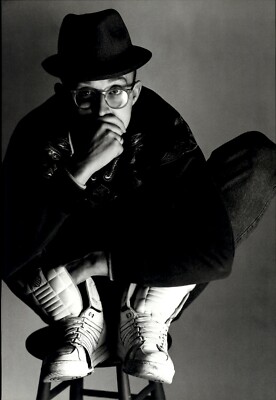 1996 Herb Ritts Pop Artist Keith Haring on a Stool Portrait Art Photo ...