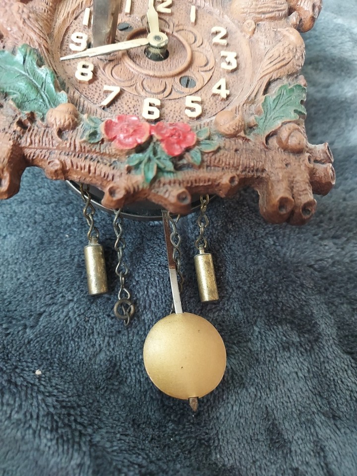 1933 Columbia Animated Pendulette Miniature Cuckoo Clock 1933 World's ...