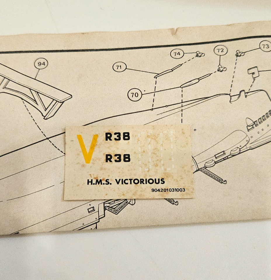2X LOT 1/600 AIRFIX HMS VICTORIOUS + HMS BELFAST SHIP MODEL KITS | eBay