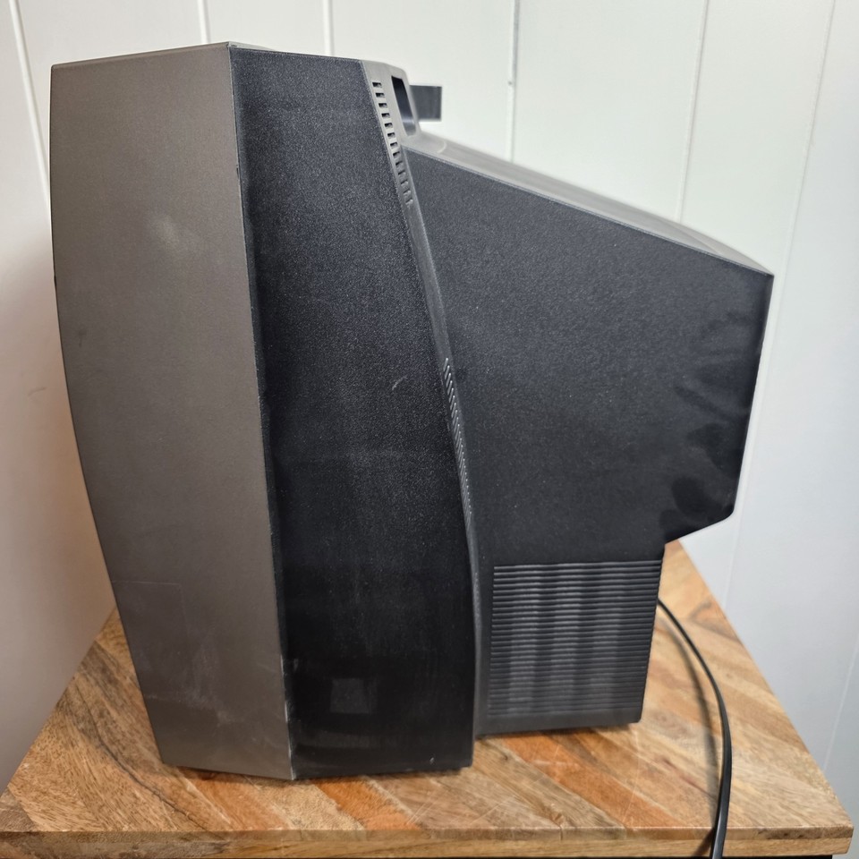 Emerson EWC13D4 13" CRT TV/DVD Combo No Remote Tested Retro gaming | eBay