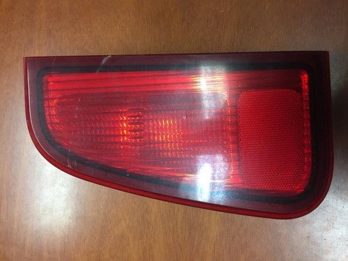 2003 2004 2005 2006 LINCOLN NAVIGATOR Tail Light Assembly Right Rh Lid ...