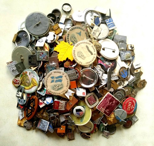 1000 PIN BADGEs from former USSR. 1,9 kg | eBay