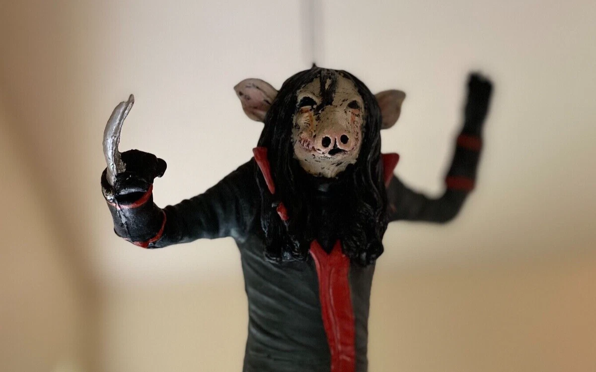 Saw Jigsaw Pig