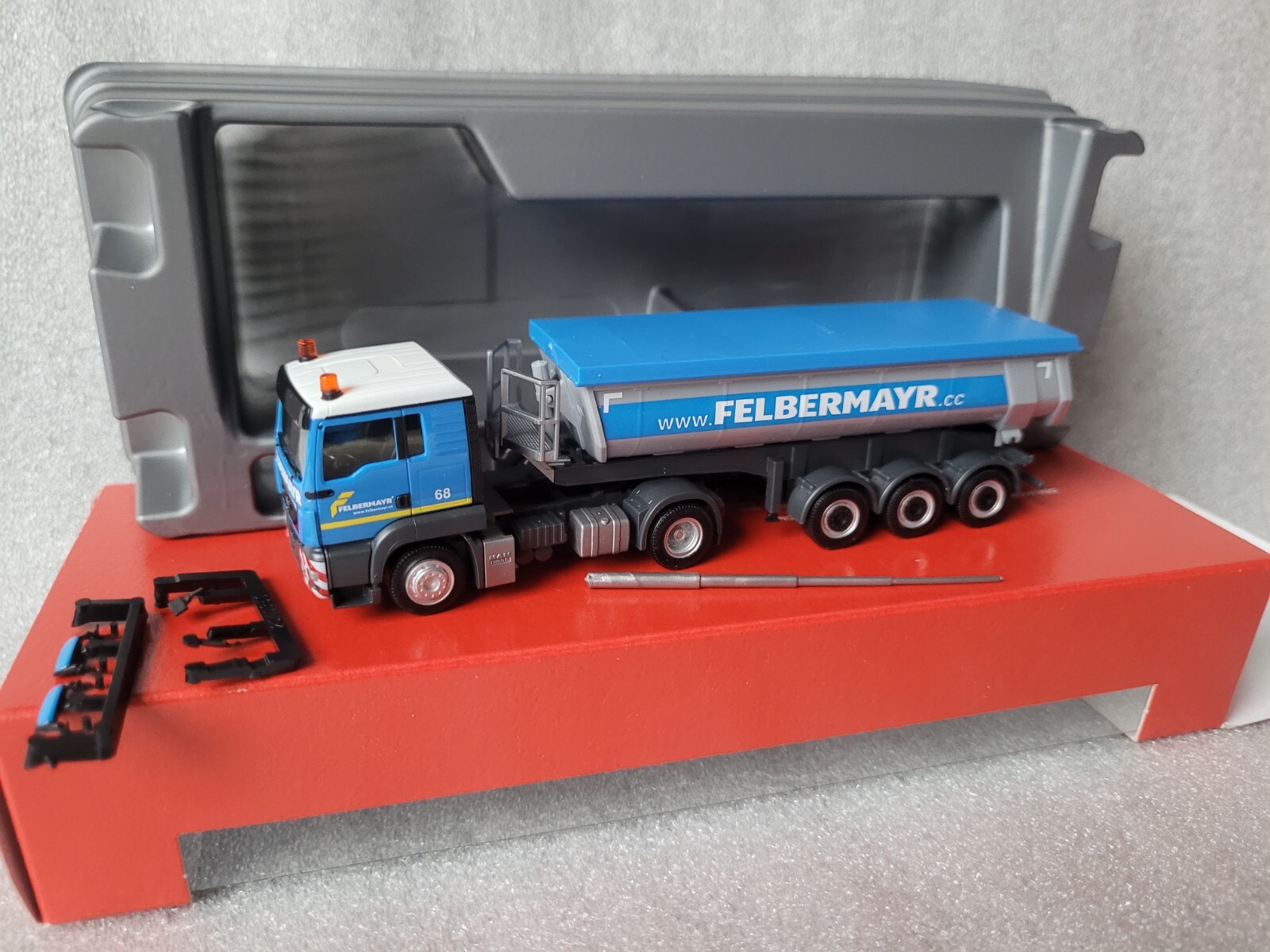 MAN TGS Felbermayr 4600 Wels Austria Thermomulde Aufl. aus 316569 und ...