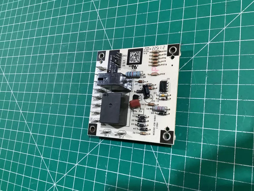 Goodman PCBDM101S Heat Pump Defrost Timer Control Board AZ155124 ...