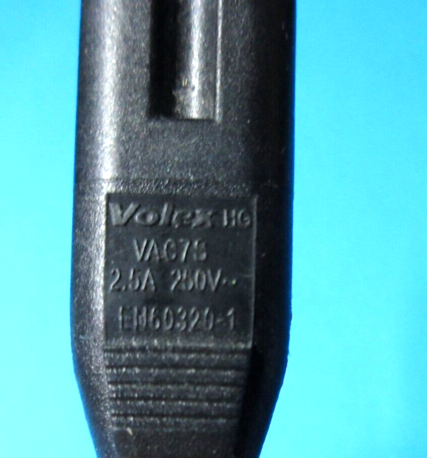 Volex 2.5A 250V H03VVH2-F VS502 N14848 +S+S+S IEC227 LT EURO Power ...