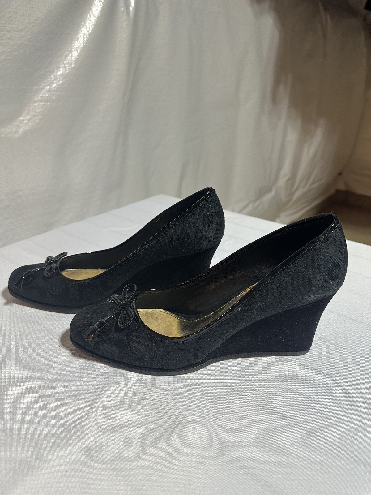 **Authentic** Coach Irene Signature Jacquard Wedge Sh… - Gem