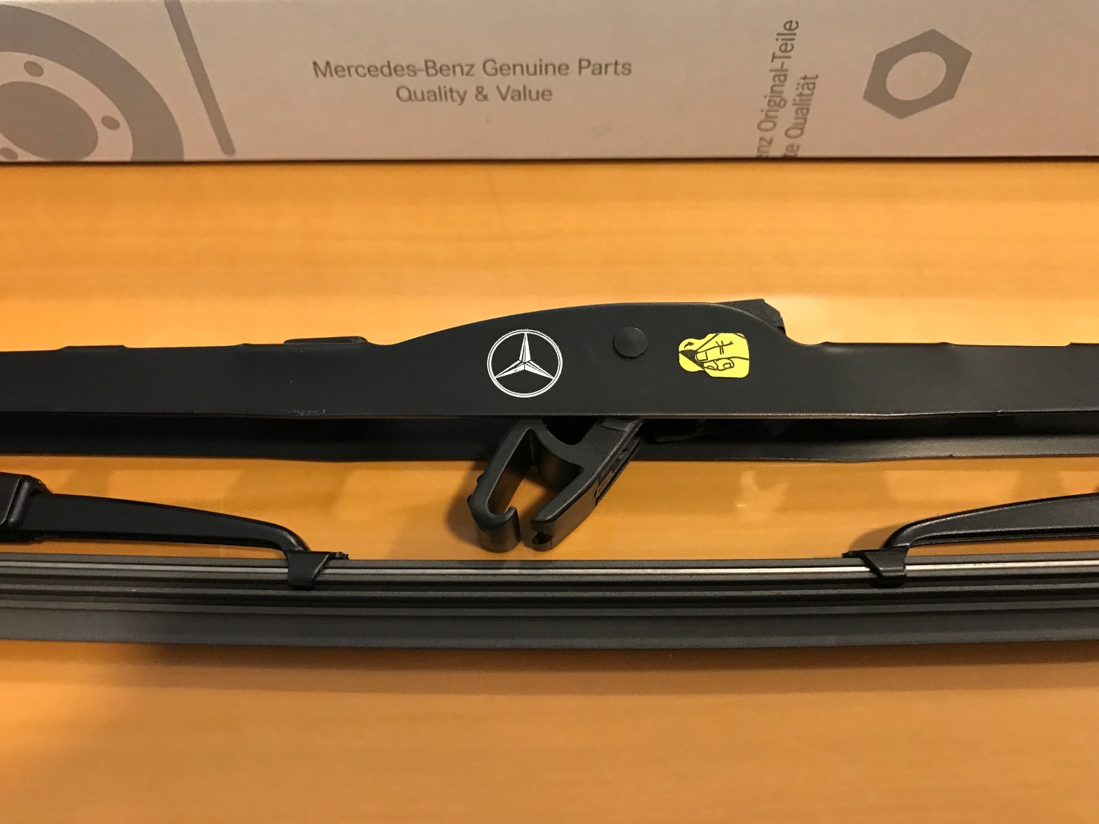 Original Mercedes Scheibenwischer Wischerblatt E-Klasse W124 S124 A124 ...
