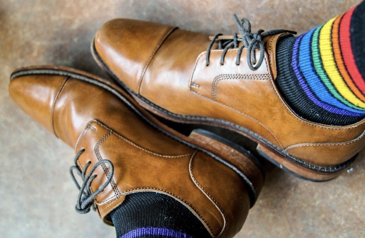 Pride Socks Men's Black Rainbow Crew Athletic Socks Brave | eBay