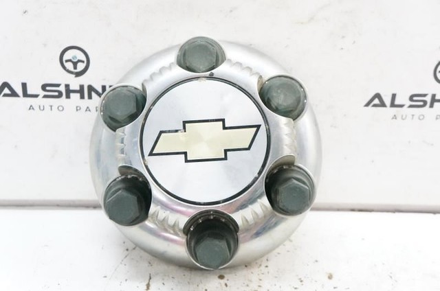 GM OEM Hub Cap Chrome GMC Logo 9598131 9598135 9598133 9598137 for sale ...